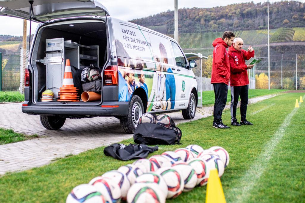 DFB-Mobil besucht den Fußballkreis Münster - Fußball- und ...